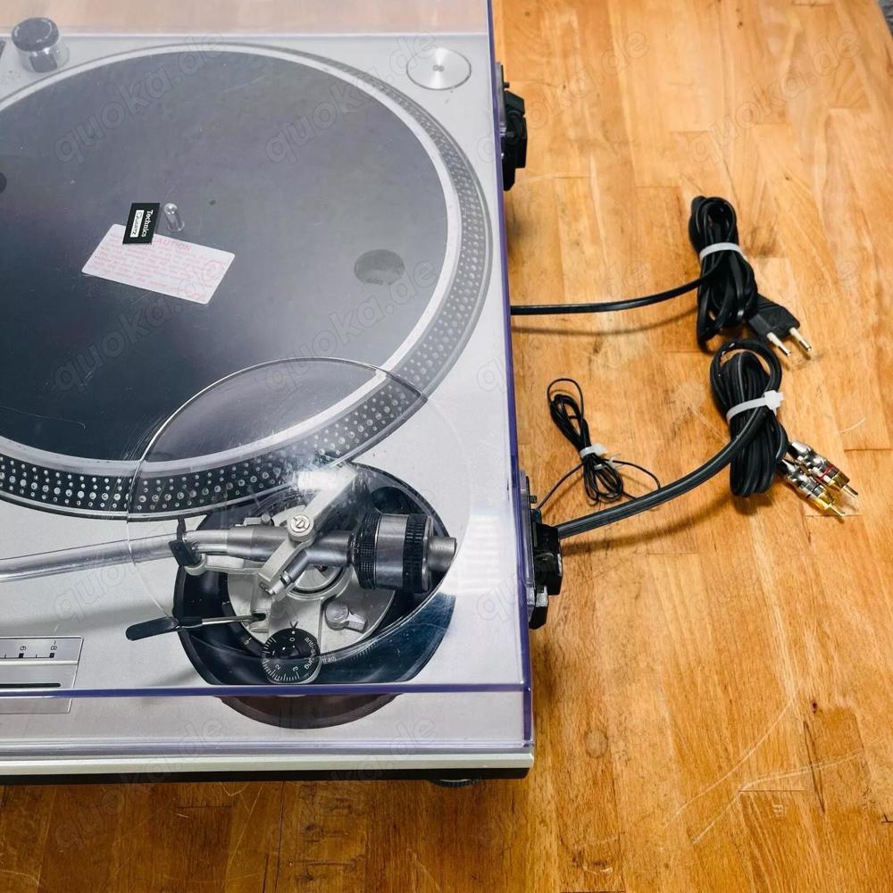 Technics SL-1200 MK2 Plattenspieler mit Haube & Tonar Banana in ...