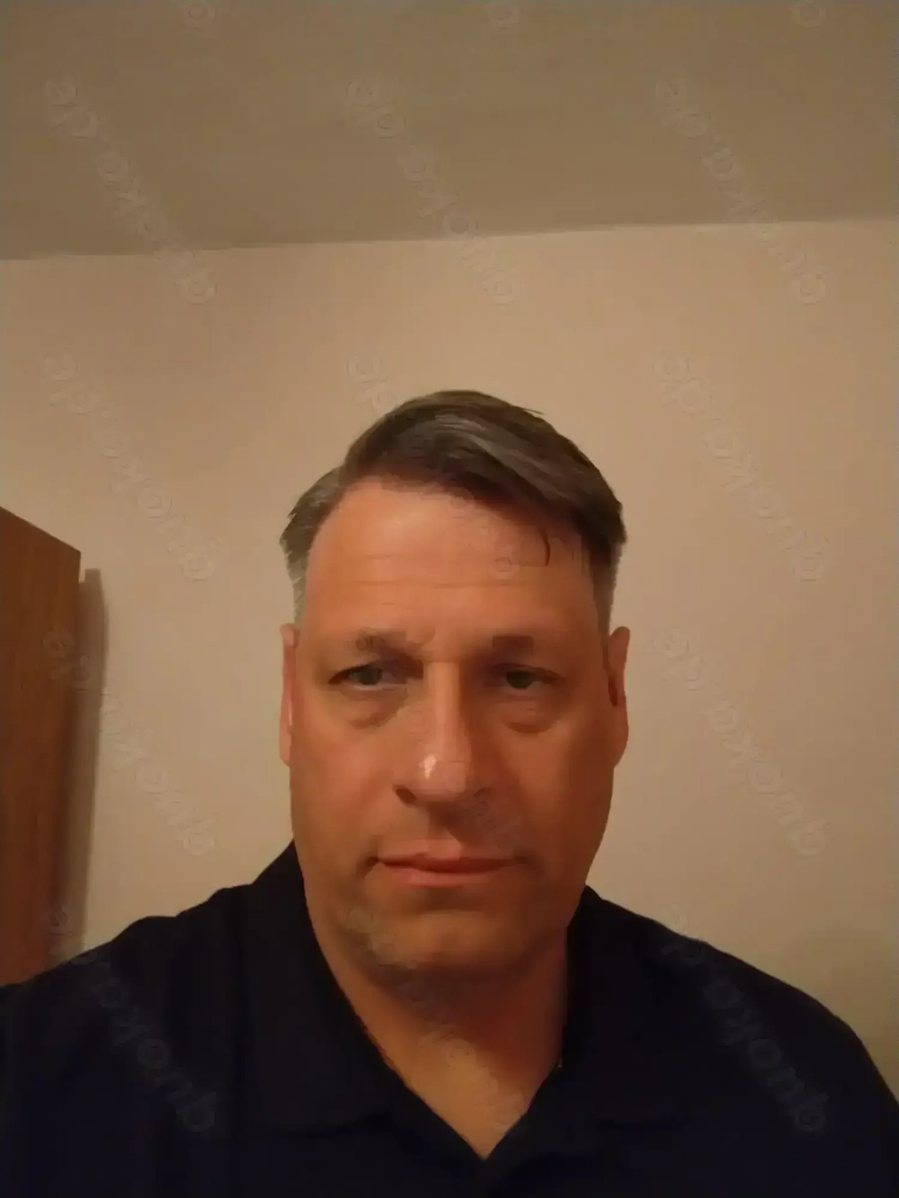 Suche Frau mit großem Busen für feste Beziehung in Frankfurt - Er sucht Sie (Erotik)