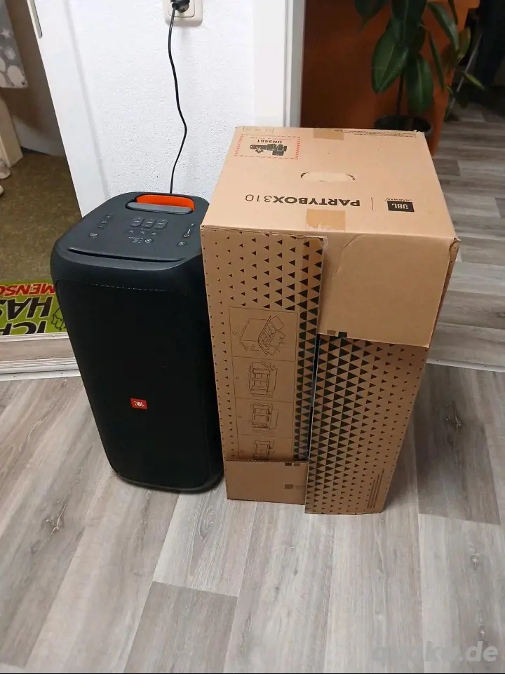 JBL partybox 310 Nahezu neuwertiger Zustand in Frankfurt - Boxen ...