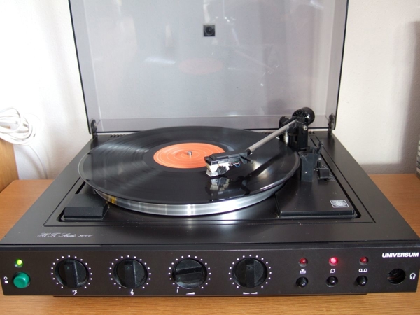 Universum Hifi Studio 3000 (FV 5581 B) in München - Stereoanlagen ...