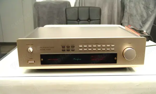 Accuphase T-109V Stereo Digital Tuner + Fernbedienung in Münster ...