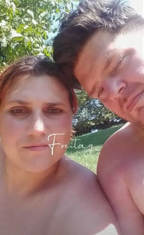 Paar sucht Paar für Freundschaft plus in OffenbachPaare & Swinger