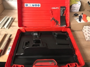 HILTI BOLZENSETZGERÄT DX 76 PTR in Köln - Geräte, Maschinen ...