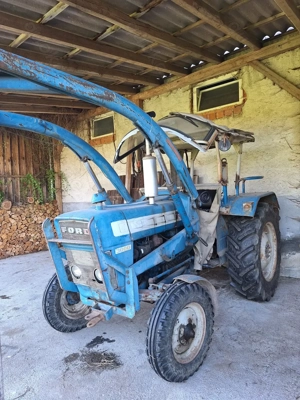 Traktor Ford 3000 in Mittelstetten - Traktoren, Landwirtschaftliche ...