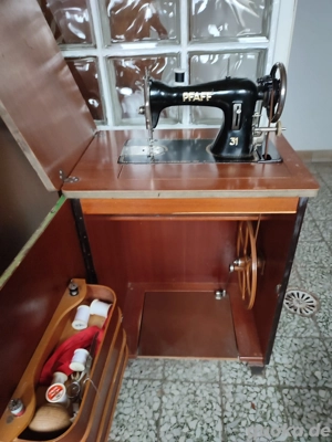 Pfaff Nähmaschine mit Unterschrank, voll funktionsfähig in Worms ...